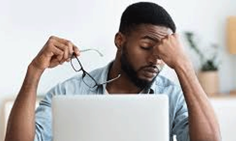 ഡിജിറ്റൽ ഐ സ്‌ട്രെയിൻ; കണ്ണേ മങ്ങരുത്... | Sirajlive.com