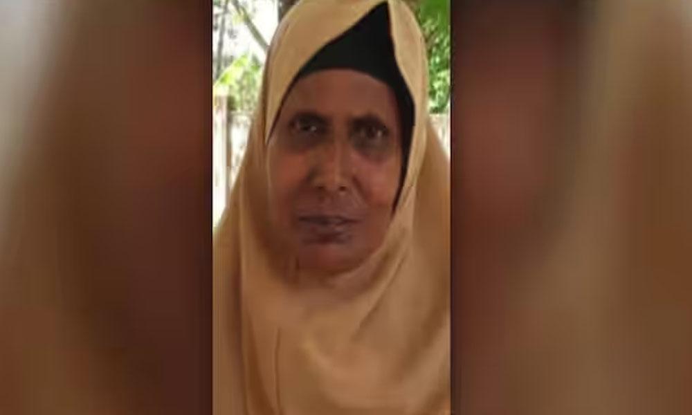 ഓടുന്ന ബസില്‍ നിന്ന് റോഡിലേക്ക് തെറിച്ചുവീണ വൃദ്ധമരിച്ചു | Sirajlive.com