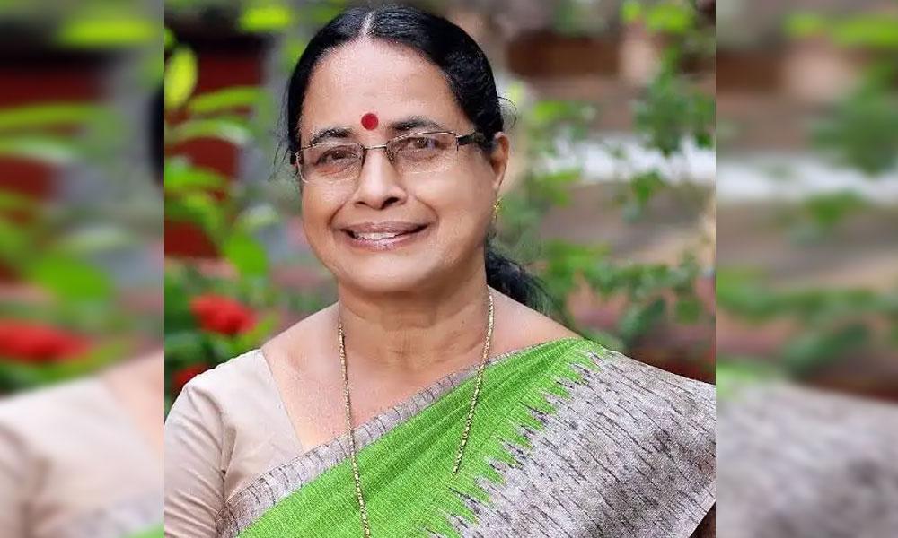 സിപിഎം മുന്‍ എംഎല്‍എ ഐഷ പോറ്റി കോണ്‍ഗ്രസില്‍ | Sirajlive.com