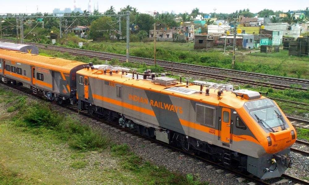 ഒമ്പത് റൂട്ടുകളില്‍ പുതിയ അമൃത് ഭാരത് എക്‌സ്പ്രസ്സ് ട്രെയിന്‍ സര് ...