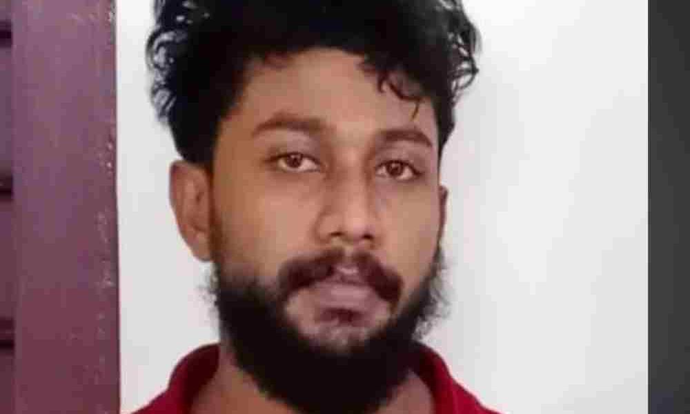 കൊല്ലത്ത് ജാമ്യത്തിലിറങ്ങിയ ഗുണ്ടാ നേതാവ് അലുവ അതുലിനെ വെട്ടിക്കൊന്നു ...